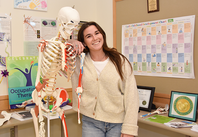 Students find post-bachelor’s career path in occupational therapy > Wor ...