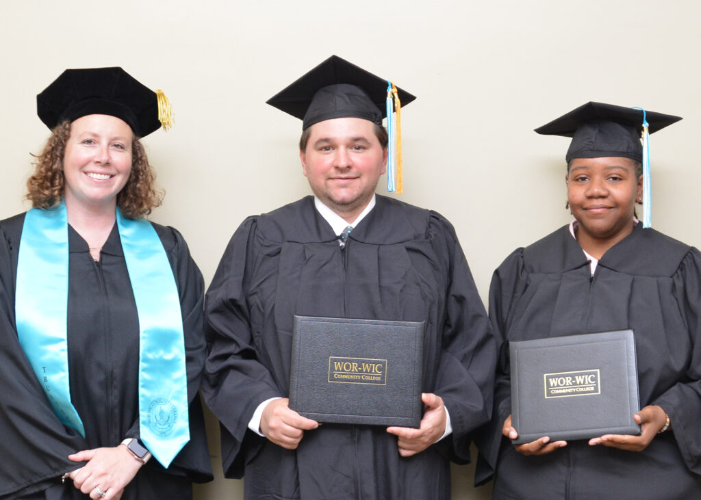 Miller speaks to Wor-Wic graduates > Wor-Wic Community College